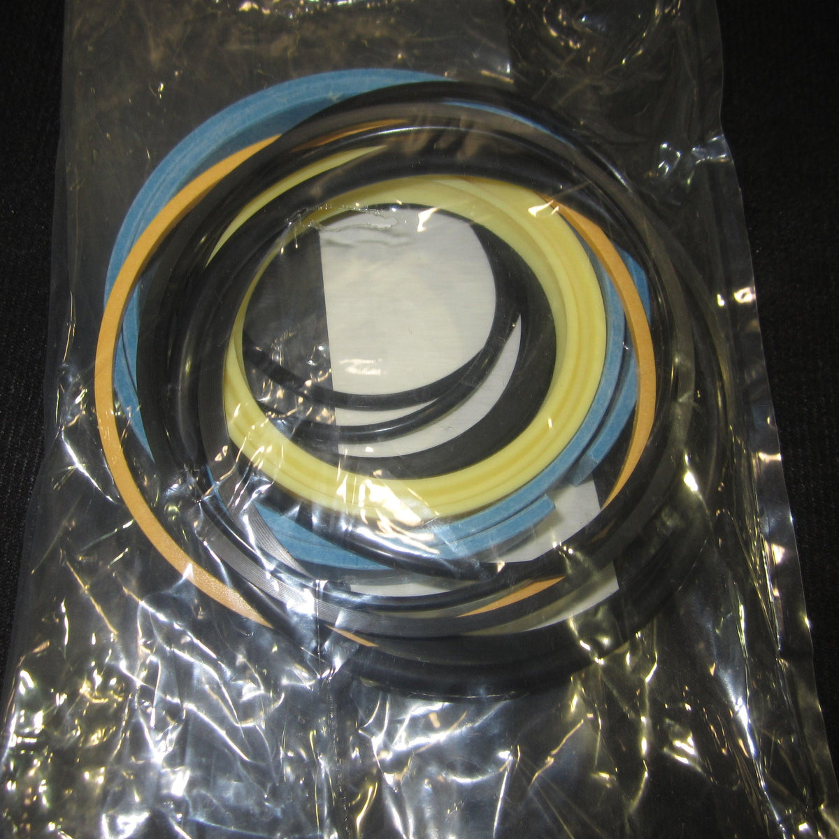 10724441 Seal Kit (P24441) for Lull Telehandlers | BHE Lift Parts